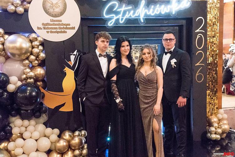 Studniówka LO Gostynin 2026 [ZDJĘCIA]